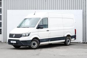 White Volkswagen Crafter 2019 in Riga, with an engine capacity of 2.00 L and mileage of 189 thousand km for 12900 €, photo  on AUTOMOTO.COM.LV
