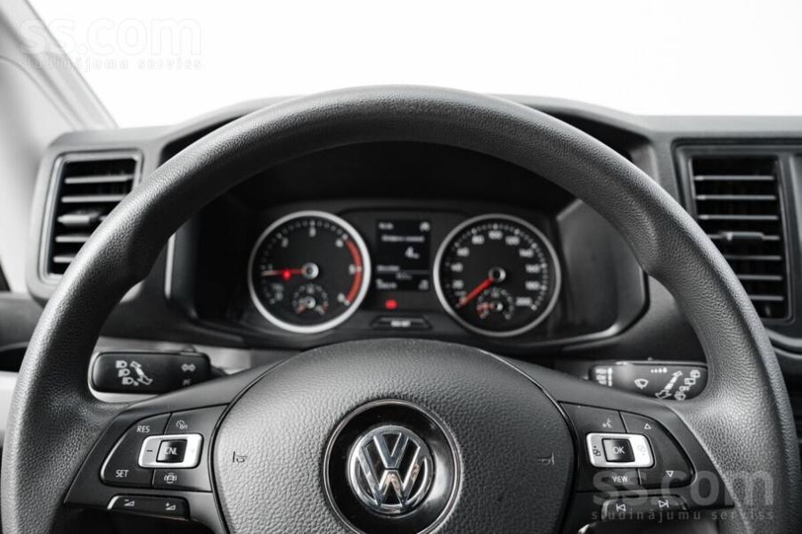 Balts Volkswagen Crafter 2020 Rīga, ar dzinēja tilpumu 2.00 L un nobraukumu 204 tūkst. km par 21850 €, foto 12 vietnē AUTOMOTO.COM.LV