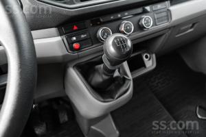 Balts Volkswagen Crafter 2020 Rīga, ar dzinēja tilpumu 2.00 L un nobraukumu 204 tūkst. km par 21850 €, foto 13 vietnē AUTOMOTO.COM.LV
