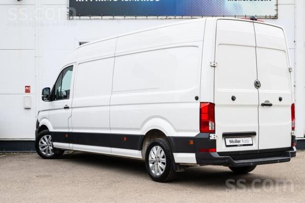 White Volkswagen Crafter 2021 in Riga, with an engine capacity of 2.00 L and mileage of 118 thousand km for 29950 €, photo 4 on AUTOMOTO.COM.LV