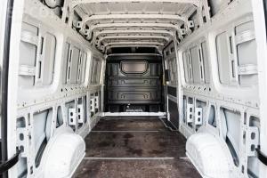 Balts Volkswagen Crafter 2021 Rīga, ar dzinēja tilpumu 2.00 L un nobraukumu 118 tūkst. km par 29950 €, foto 10 vietnē AUTOMOTO.COM.LV