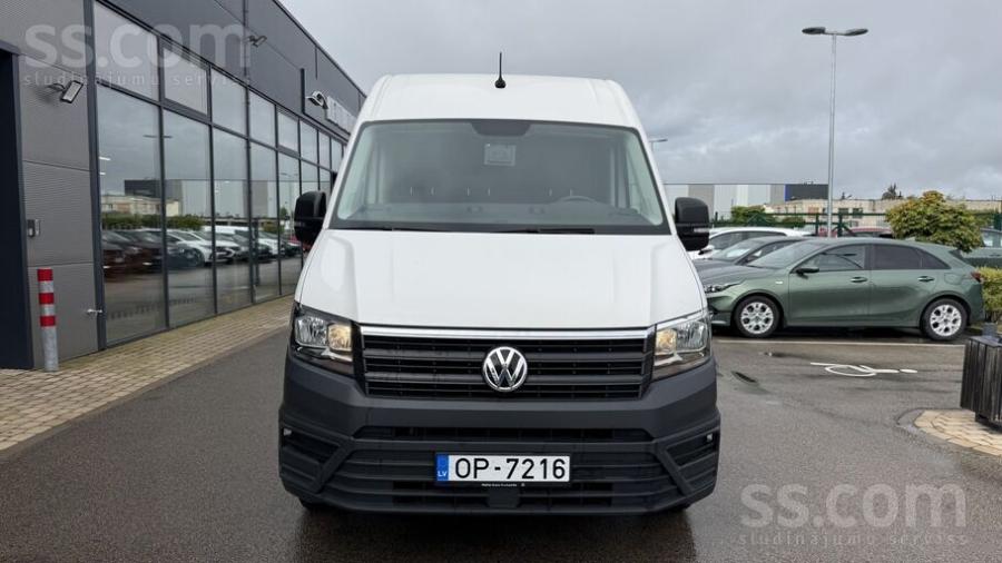 White Volkswagen Crafter 2021 in Riga, with an engine capacity of 2.00 L and mileage of 118 thousand km for 16500 €, photo 9 on AUTOMOTO.COM.LV