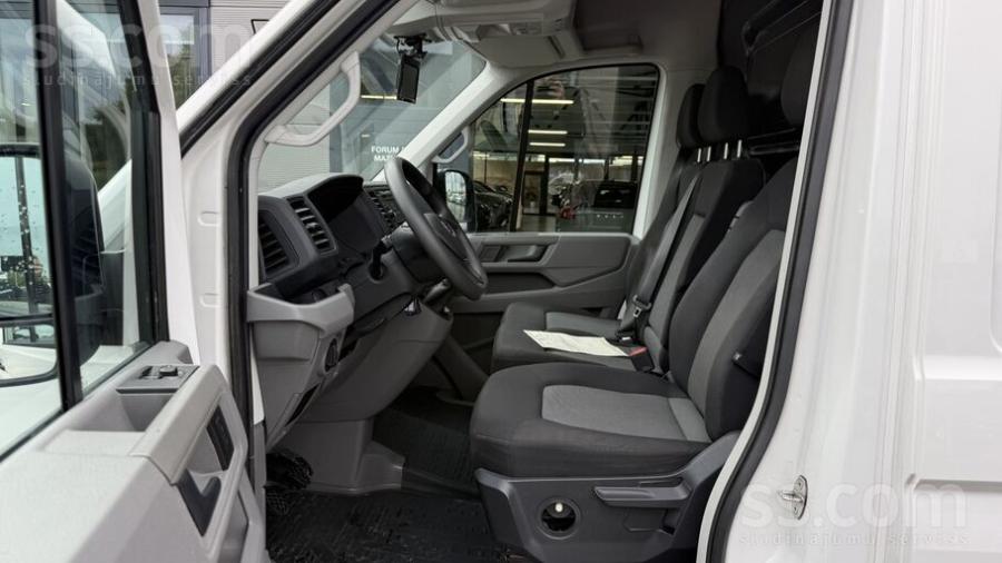 White Volkswagen Crafter 2021 in Riga, with an engine capacity of 2.00 L and mileage of 118 thousand km for 16500 €, photo 13 on AUTOMOTO.COM.LV