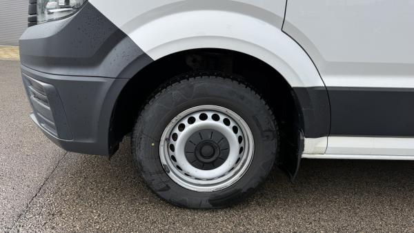 Balts Volkswagen Crafter 2021 Rīga, ar dzinēja tilpumu 2.00 L un nobraukumu 118 tūkst. km par 16500 €, foto 9 vietnē AUTOMOTO.COM.LV