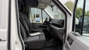 White Volkswagen Crafter 2021 in Riga, with an engine capacity of 2.00 L and mileage of 118 thousand km for 16500 €, photo 17 on AUTOMOTO.COM.LV