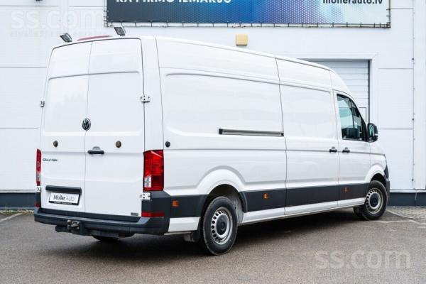 Balts Volkswagen Crafter 2023 Rīga, ar dzinēja tilpumu 2.00 L un nobraukumu 103 tūkst. km par 30950 €, foto 4 vietnē AUTOMOTO.COM.LV