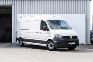 Balts Volkswagen Crafter 2023 Rīga, ar dzinēja tilpumu 2.00 L un nobraukumu 69 tūkst. km par 32900 €, foto 3 vietnē AUTOMOTO.COM.LV