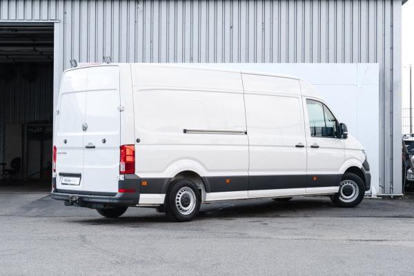 Volkswagen Crafter 2023 Rīga vietnē Balts Volkswagen Crafter 2023 Rīga, ar dzinēja tilpumu 2.00 L un nobraukumu 69 tūkst. km par 32900 €, foto 5 vietnē AUTOMOTO.COM.LV