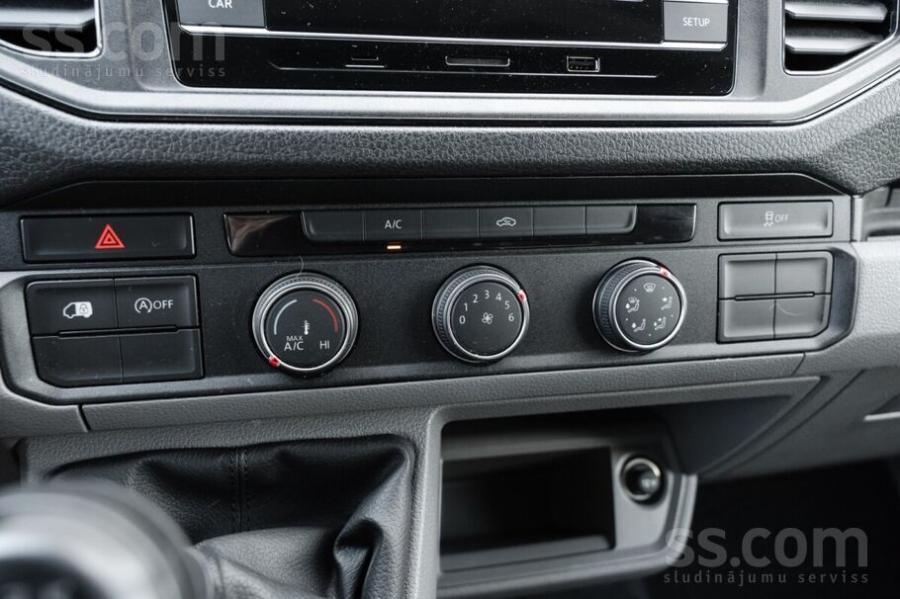 Balts Volkswagen Crafter 2023 Rīga, ar dzinēja tilpumu 2.00 L un nobraukumu 69 tūkst. km par 32900 €, foto 15 vietnē AUTOMOTO.COM.LV