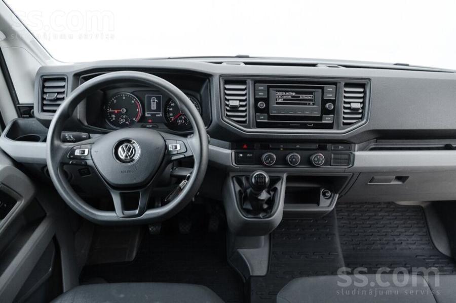 Balts Volkswagen Crafter 2023 Rīga, ar dzinēja tilpumu 2.00 L un nobraukumu 69 tūkst. km par 32900 €, foto 19 vietnē AUTOMOTO.COM.LV