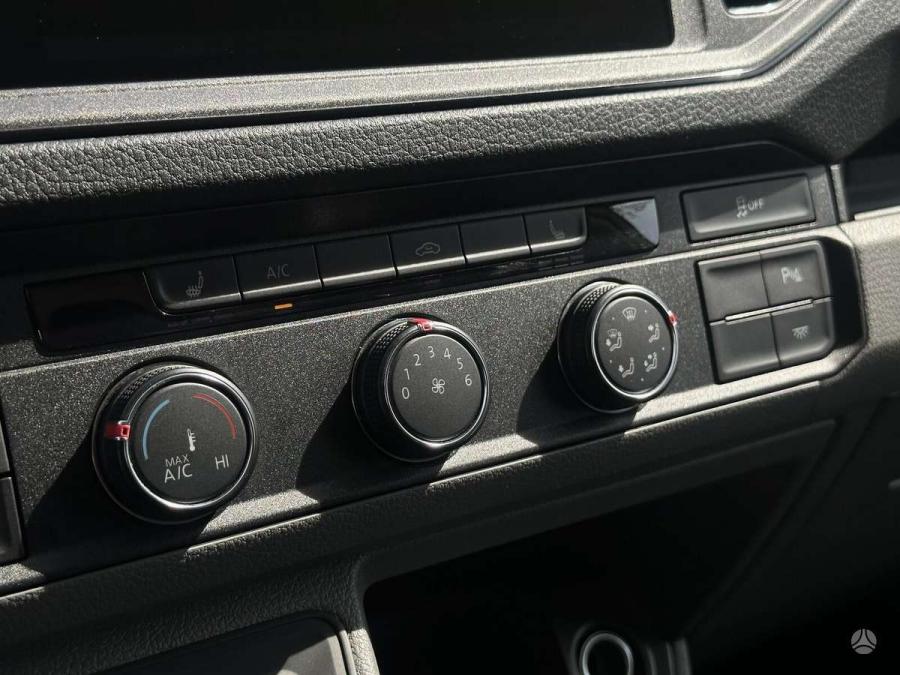Balts Volkswagen Crafter 2024 Viļņa, ar dzinēja tilpumu 0.00 L un nobraukumu 40 tūkst. km par 54550 €, foto 18 vietnē AUTOMOTO.COM.LV
