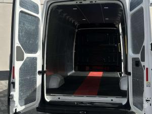 Balts Volkswagen Crafter 2024 Viļņa, ar dzinēja tilpumu 0.00 L un nobraukumu 40 tūkst. km par 54550 €, foto 22 vietnē AUTOMOTO.COM.LV