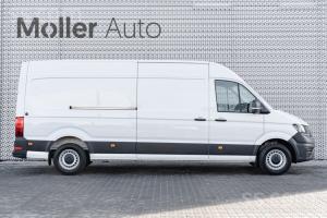 White Volkswagen Crafter 2025 in Riga, with an engine capacity of 2.00 L and mileage of 15 thousand km for 39900 €, photo 4 on AUTOMOTO.COM.LV