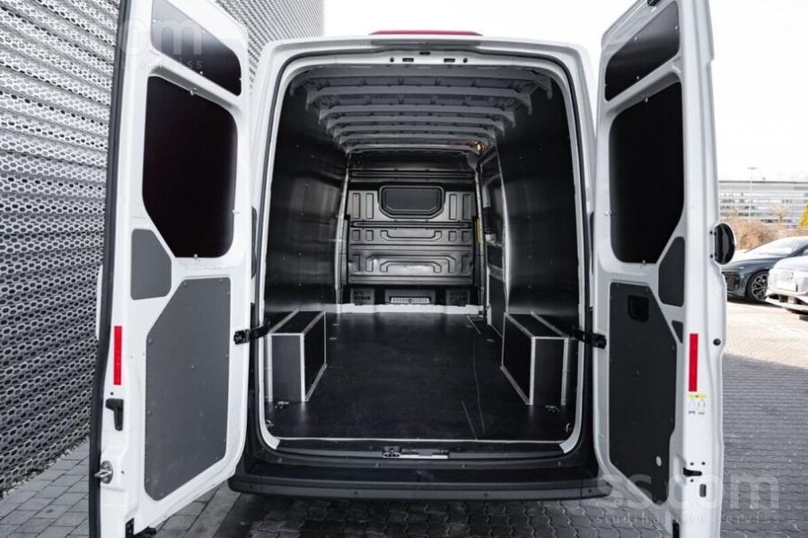 White Volkswagen Crafter 2025 in Riga, with an engine capacity of 2.00 L and mileage of 15 thousand km for 39900 €, photo 8 on AUTOMOTO.COM.LV