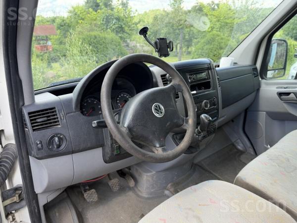 Balts Volkswagen Crafter 2009 Rēzekne, ar dzinēja tilpumu 2.50 L un nobraukumu 0 tūkst. km par 11800 €, foto 7 vietnē AUTOMOTO.COM.LV