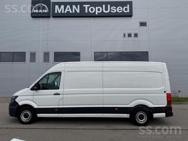 White Volkswagen Crafter 2020 in Riga, with an engine capacity of 2.00 L and mileage of 130 thousand km for 17500 €, photo 7 on AUTOMOTO.COM.LV