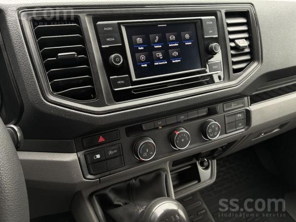Volkswagen Crafter 2022 in Riga on AUTOMOTO.COM.LV White Volkswagen Crafter 2022 in Riga, with an engine capacity of 2.00 L and mileage of 311 thousand km for 13500 €, photo 10 on AUTOMOTO.COM.LV