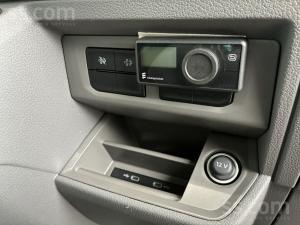 White Volkswagen Crafter 2022 in Riga, with an engine capacity of 2.00 L and mileage of 311 thousand km for 13500 €, photo 11 on AUTOMOTO.COM.LV