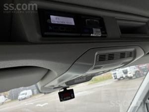 White Volkswagen Crafter 2022 in Riga, with an engine capacity of 2.00 L and mileage of 311 thousand km for 13500 €, photo 12 on AUTOMOTO.COM.LV