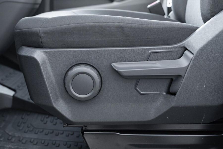 Balts Volkswagen Crafter 2025 Mārupe, ar dzinēja tilpumu 2.00 L un nobraukumu 0 tūkst. km par 42900 €, foto 14 vietnē AUTOMOTO.COM.LV