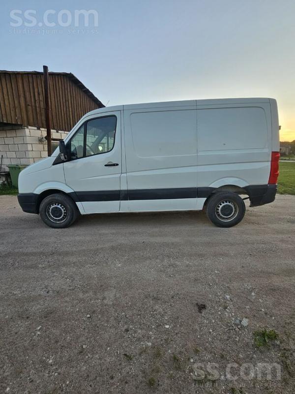 Balts Volkswagen Crafter 2006 Gulbene, ar dzinēja tilpumu 2.50 L un nobraukumu 450 tūkst. km par 4000 €, foto 4 vietnē AUTOMOTO.COM.LV