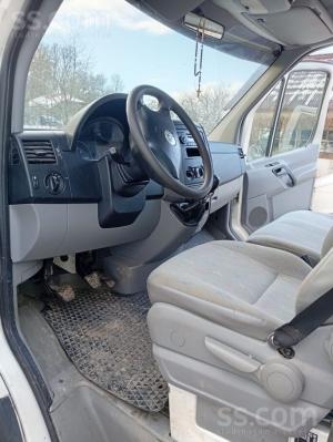 Balts Volkswagen Crafter 2007 Kuldīga, ar dzinēja tilpumu 2.50 L un nobraukumu 289 tūkst. km par 5000 €, foto 18 vietnē AUTOMOTO.COM.LV