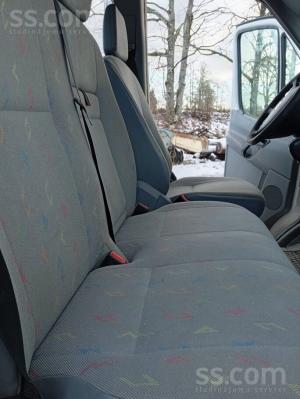 Balts Volkswagen Crafter 2007 Kuldīga, ar dzinēja tilpumu 2.50 L un nobraukumu 289 tūkst. km par 5000 €, foto 20 vietnē AUTOMOTO.COM.LV