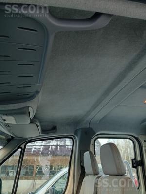 Balts Volkswagen Crafter 2007 Kuldīga, ar dzinēja tilpumu 2.50 L un nobraukumu 289 tūkst. km par 5000 €, foto 24 vietnē AUTOMOTO.COM.LV