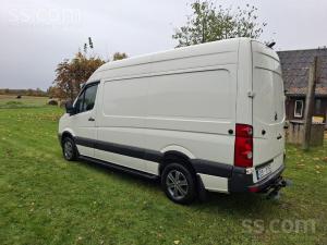 White Volkswagen Crafter 2010 in Riga, with an engine capacity of 2.50 L and mileage of 285 thousand km for 6500 €, photo 4 on AUTOMOTO.COM.LV