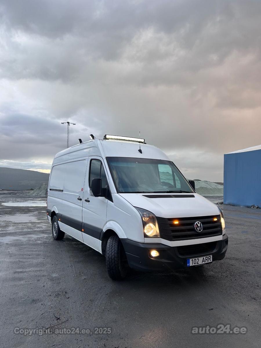 Balts Volkswagen Crafter 2014 Hāpsalu, ar dzinēja tilpumu 2.00 L un nobraukumu 303 tūkst. km par 11000 €, foto 5 vietnē AUTOMOTO.COM.LV