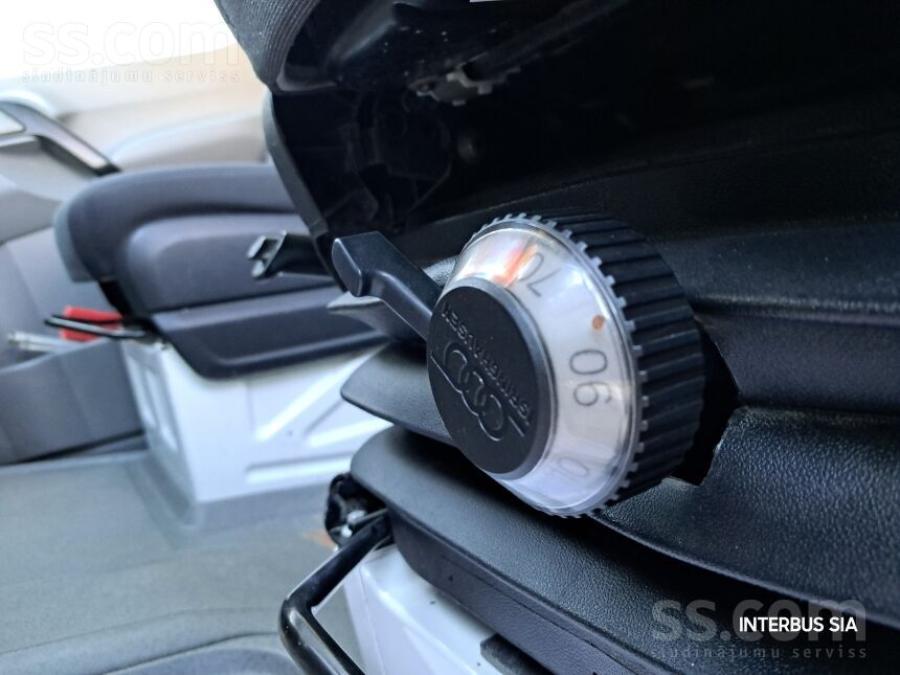 Balts Volkswagen Crafter 2015 Rīga, ar dzinēja tilpumu 2.00 L un nobraukumu 0 tūkst. km par 21659 €, foto 11 vietnē AUTOMOTO.COM.LV