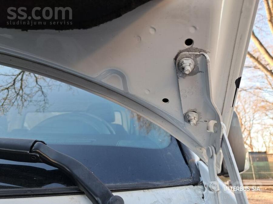 Balts Volkswagen Crafter 2015 Rīga, ar dzinēja tilpumu 2.00 L un nobraukumu 0 tūkst. km par 21659 €, foto 18 vietnē AUTOMOTO.COM.LV