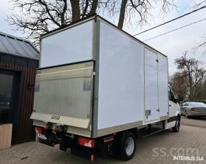 Balts Volkswagen Crafter 2016 Rīga, ar dzinēja tilpumu 2.00 L un nobraukumu 0 tūkst. km par 20449 €, foto 3 vietnē AUTOMOTO.COM.LV