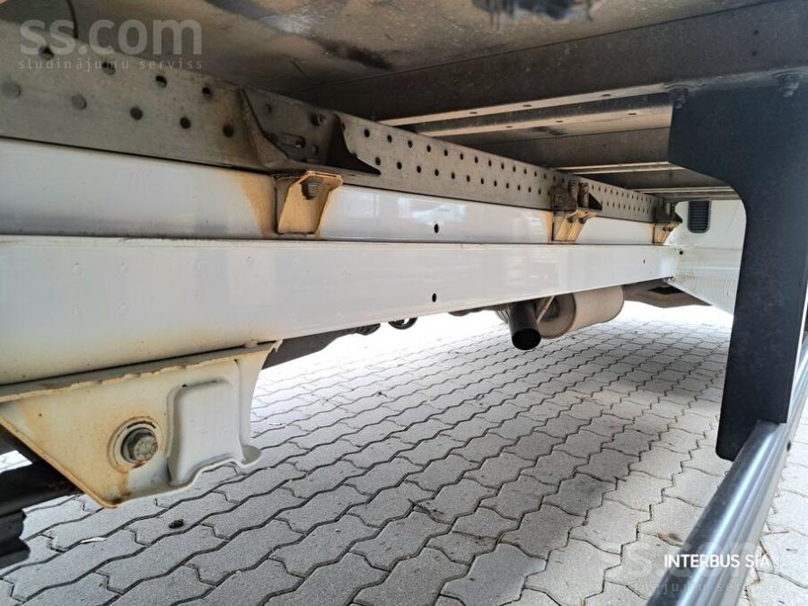 Balts Volkswagen Crafter 2016 Rīga, ar dzinēja tilpumu 2.00 L un nobraukumu 0 tūkst. km par 20449 €, foto 15 vietnē AUTOMOTO.COM.LV