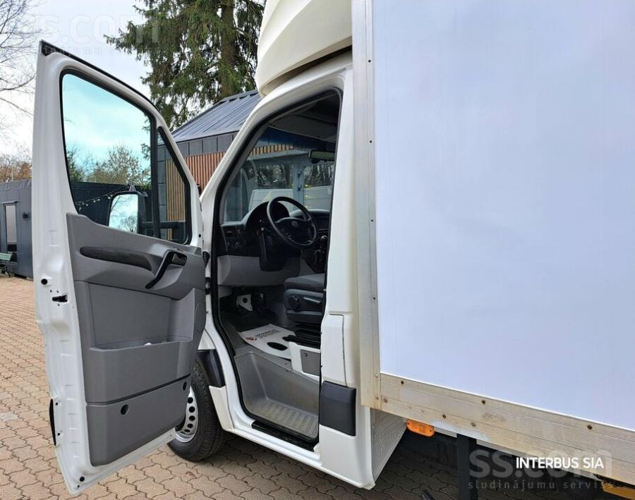 Balts Volkswagen Crafter 2016 Rīga, ar dzinēja tilpumu 2.00 L un nobraukumu 0 tūkst. km par 20449 €, foto 27 vietnē AUTOMOTO.COM.LV