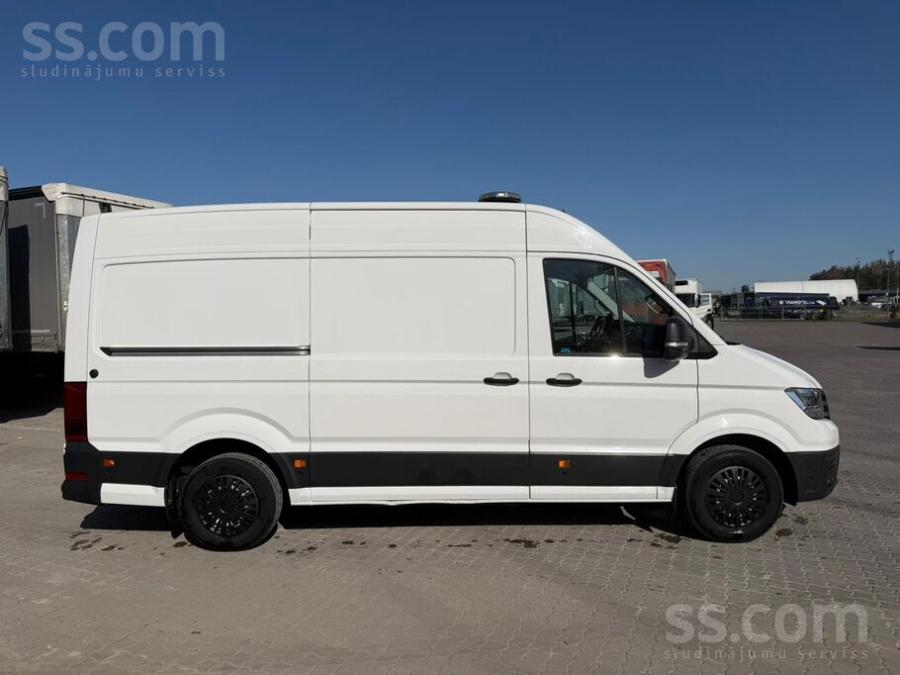 Balts Volkswagen Crafter 2018 Rīga, ar dzinēja tilpumu 2.00 L un nobraukumu 58 tūkst. km par 27500 €, foto 6 vietnē AUTOMOTO.COM.LV