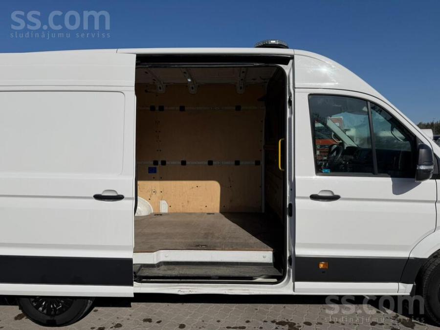 Balts Volkswagen Crafter 2018 Rīga, ar dzinēja tilpumu 2.00 L un nobraukumu 58 tūkst. km par 27500 €, foto 7 vietnē AUTOMOTO.COM.LV