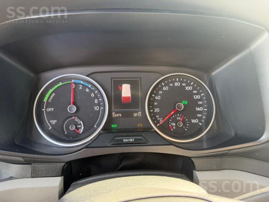 Balts Volkswagen Crafter 2018 Rīga, ar dzinēja tilpumu 2.00 L un nobraukumu 58 tūkst. km par 27500 €, foto 10 vietnē AUTOMOTO.COM.LV