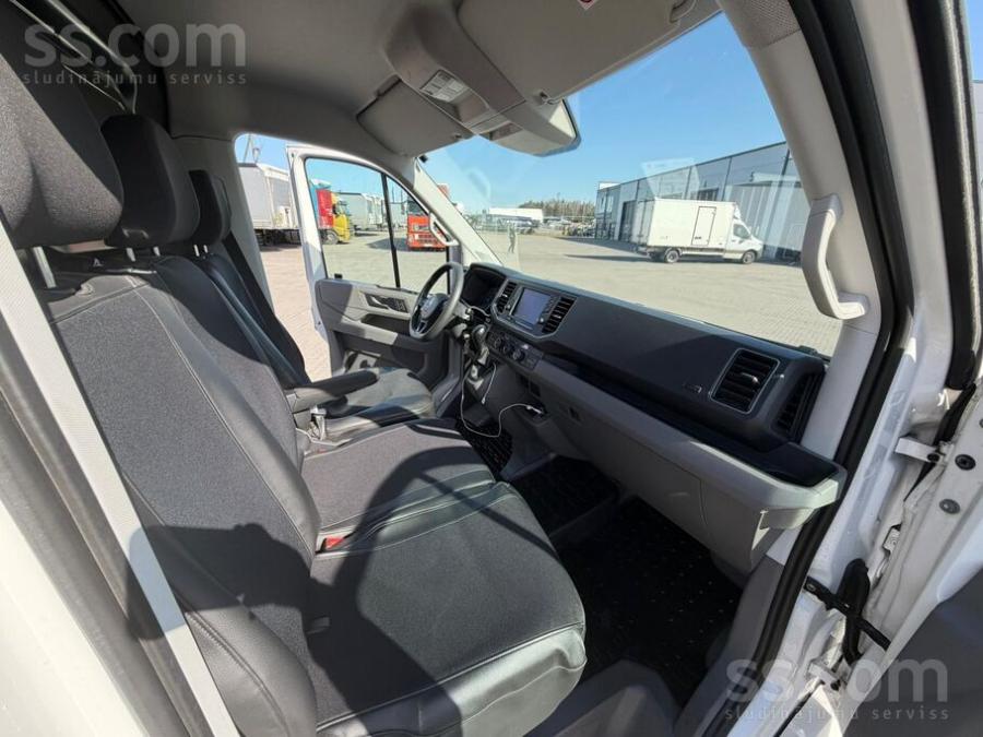 Balts Volkswagen Crafter 2018 Rīga, ar dzinēja tilpumu 2.00 L un nobraukumu 58 tūkst. km par 27500 €, foto 11 vietnē AUTOMOTO.COM.LV