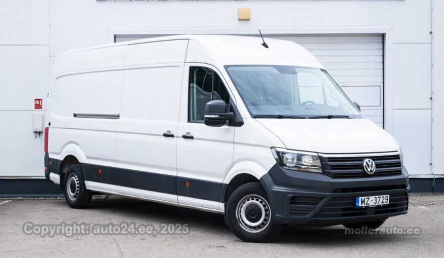 White Volkswagen Crafter 2021 in Riga, with an engine capacity of 2.00 L and mileage of 118 thousand km for 25364 €, photo 2 on AUTOMOTO.COM.LV