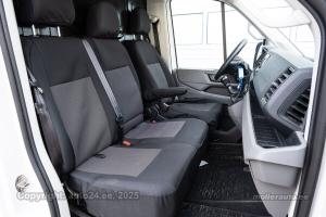 White Volkswagen Crafter 2021 in Riga, with an engine capacity of 2.00 L and mileage of 118 thousand km for 25364 €, photo 6 on AUTOMOTO.COM.LV