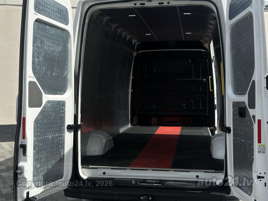 White Volkswagen Crafter 2024 in Riga, with an engine capacity of 2.00 L and mileage of 40 thousand km for 60450 €, photo 22 on AUTOMOTO.COM.LV