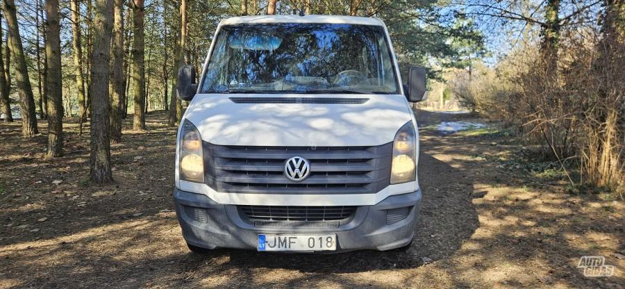 White Volkswagen Crafter 2016 in Kaunas, with an engine capacity of 2.00 L and mileage of 285 thousand km for 4950 €, photo 1 on AUTOMOTO.COM.LV