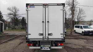 White Volkswagen Crafter 2019 in Klaipeda, with an engine capacity of 2.00 L and mileage of 250 thousand km for 22615 €, photo 13 on AUTOMOTO.COM.LV