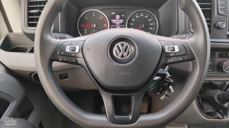 White Volkswagen Crafter 2019 in Klaipeda, with an engine capacity of 2.00 L and mileage of 250 thousand km for 22615 €, photo 21 on AUTOMOTO.COM.LV