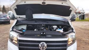 White Volkswagen Crafter 2019 in Klaipeda, with an engine capacity of 2.00 L and mileage of 250 thousand km for 22615 €, photo 35 on AUTOMOTO.COM.LV