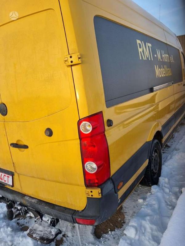 Yellow Volkswagen Crafter 2008 in Alytus, with an engine capacity of 2.46 L and mileage of 228 thousand km for 5200 €, photo 4 on AUTOMOTO.COM.LV