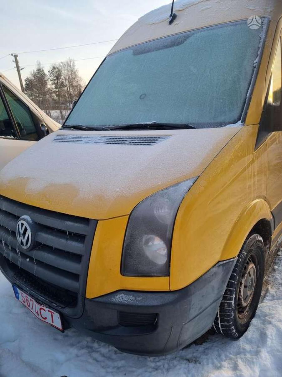 Yellow Volkswagen Crafter 2008 in Alytus, with an engine capacity of 2.46 L and mileage of 228 thousand km for 5200 €, photo 5 on AUTOMOTO.COM.LV