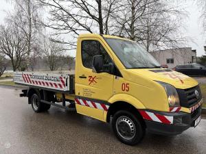 Yellow Volkswagen Crafter 2014 in Vilnius, with an engine capacity of 2.00 L and mileage of 390 thousand km for 6300 €, photo 4 on AUTOMOTO.COM.LV