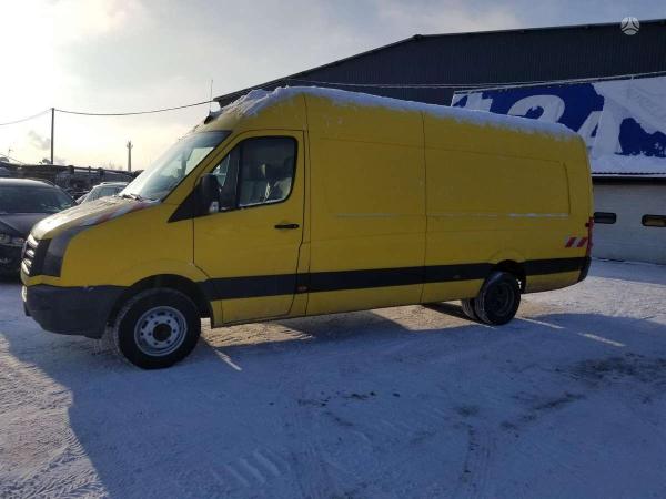 Yellow Volkswagen Crafter 2015 in Kaunas, with an engine capacity of 1.97 L and mileage of 168 thousand km for 11919 €, photo 3 on AUTOMOTO.COM.LV